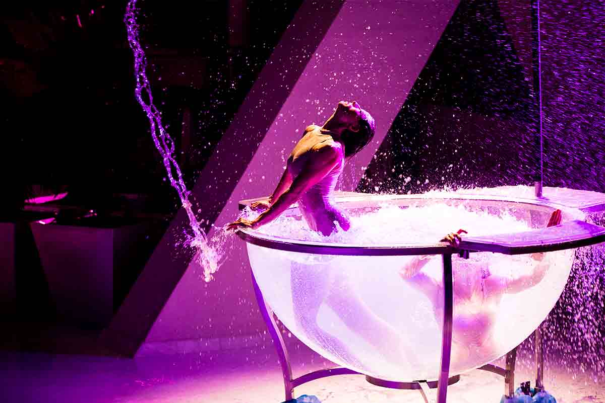 Por qué deberías ir a Caldea de noche | Entrada de Caldea Nocturna