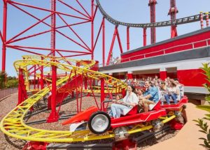 Red Force Ferrari Land: la atracción más alta y rápida de Europa ...