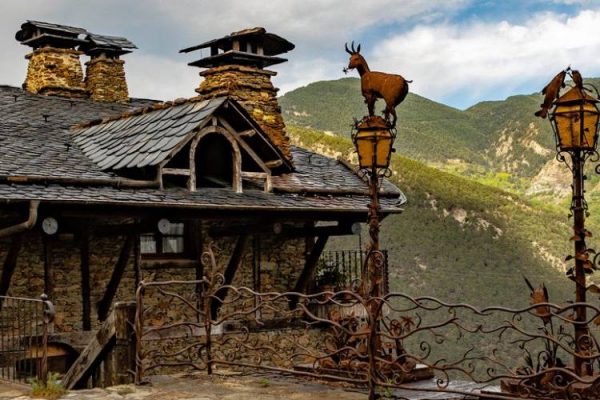Sant Julià de Lòria en Andorra: qué ver y hacer | Estiber.com