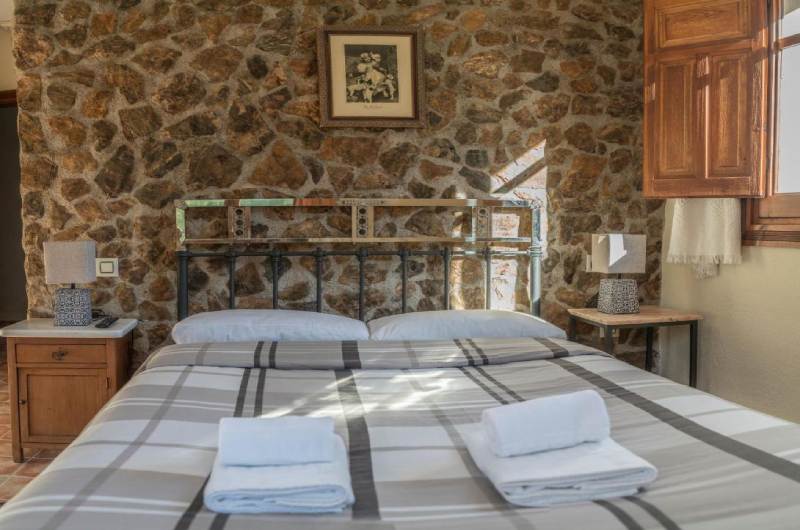 Hotel Rural Fuente la Teja en Güejar sierra, Sierra nevada | Estiber