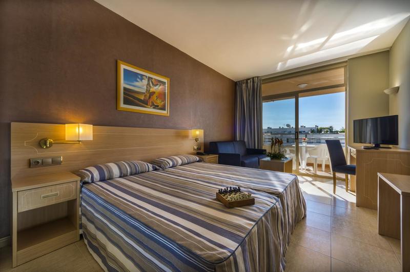 Hotel 4R Gran Regina in Salou, Tarragona | Estiber