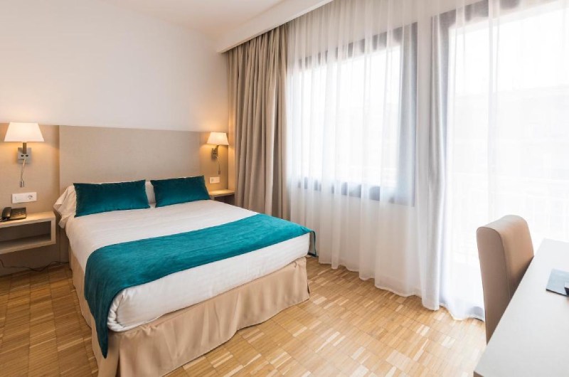 Hotel Lauria in Tarragona, Tarragona | Estiber